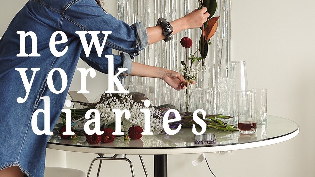 뉴욕에서 일하는 직장인의 일상브이로그 — 돌아온 일상소소하게 집 꾸미기🏡 브링코 쇼핑 첫 풋볼 경기 관람서프라이즈 결혼 파티🥀 뉴욕 중식 And 브라이언트 파크