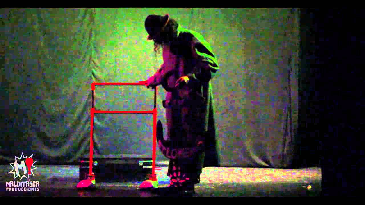 "Ser o no Ser" Soliloquio William Shakespeare (adaptación al clown ...