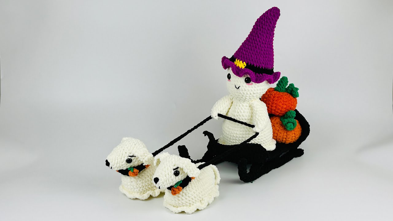 Crochet guide for sled seat post - YouTube