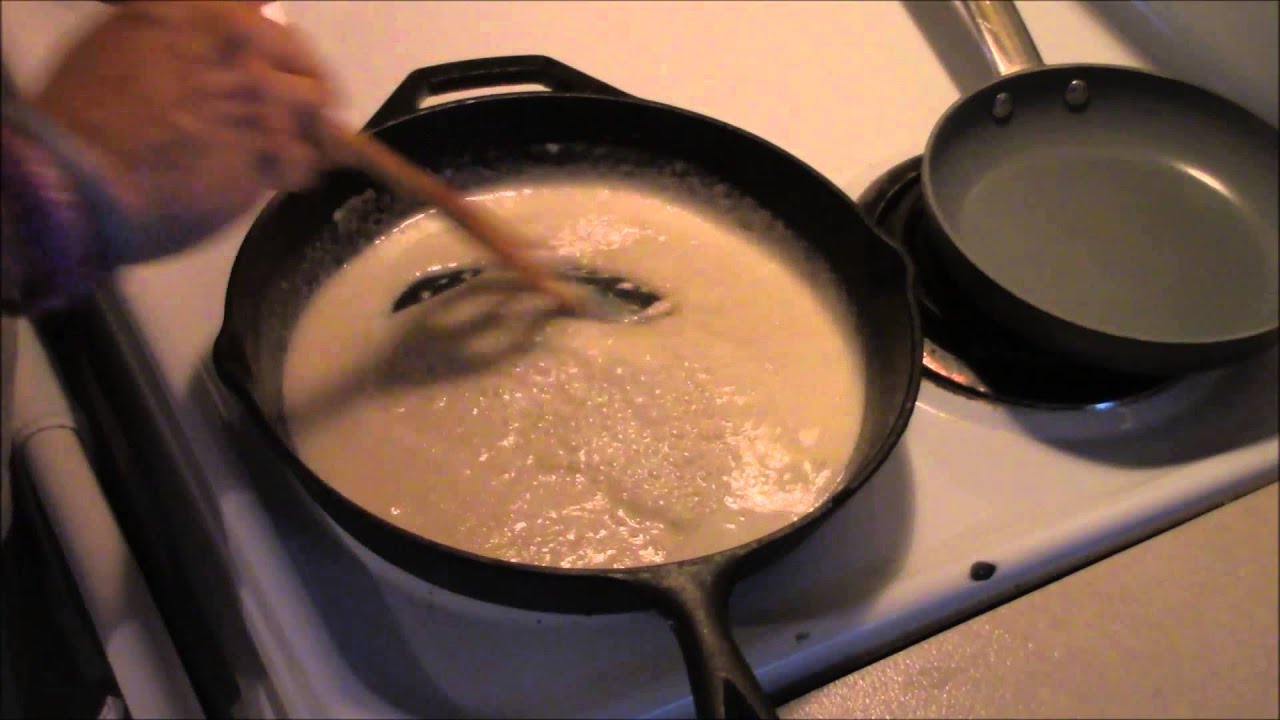 How to make a basic roux - YouTube