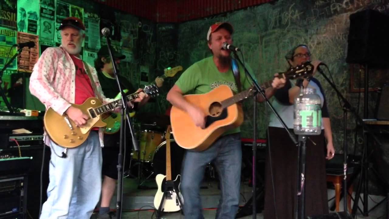 Two Good Wheels - Drunk Stuntmen - YouTube