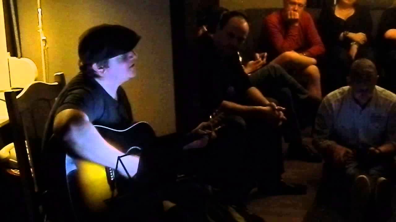 Ronan MacManus - Halen House Sessions Part 7 - YouTube