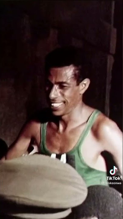 The Barefoot Olympic Champion Ethiopian Abebe Bikela ! - YouTube