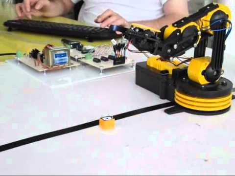 HiTechRobotics_BRAZO_ROBOT_RS232_Poza Rica, Ver. - YouTube