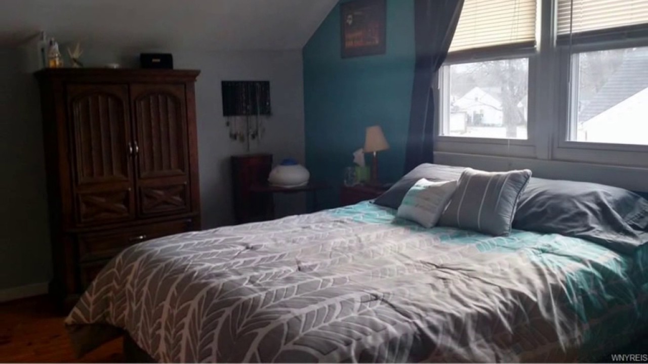 322 Hedstrom Dr, Amherst NY - YouTube
