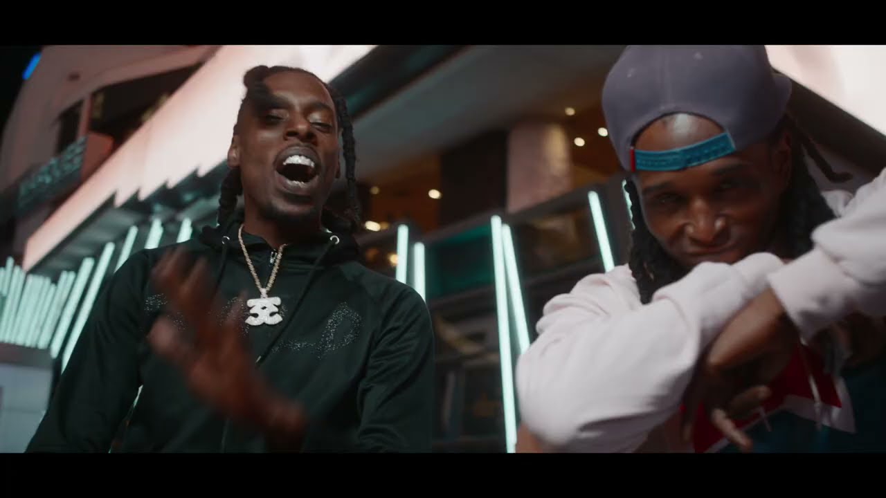 WesttseW x Hellgang Hitty - Baddest Bish on da Strip ( Official Music ...