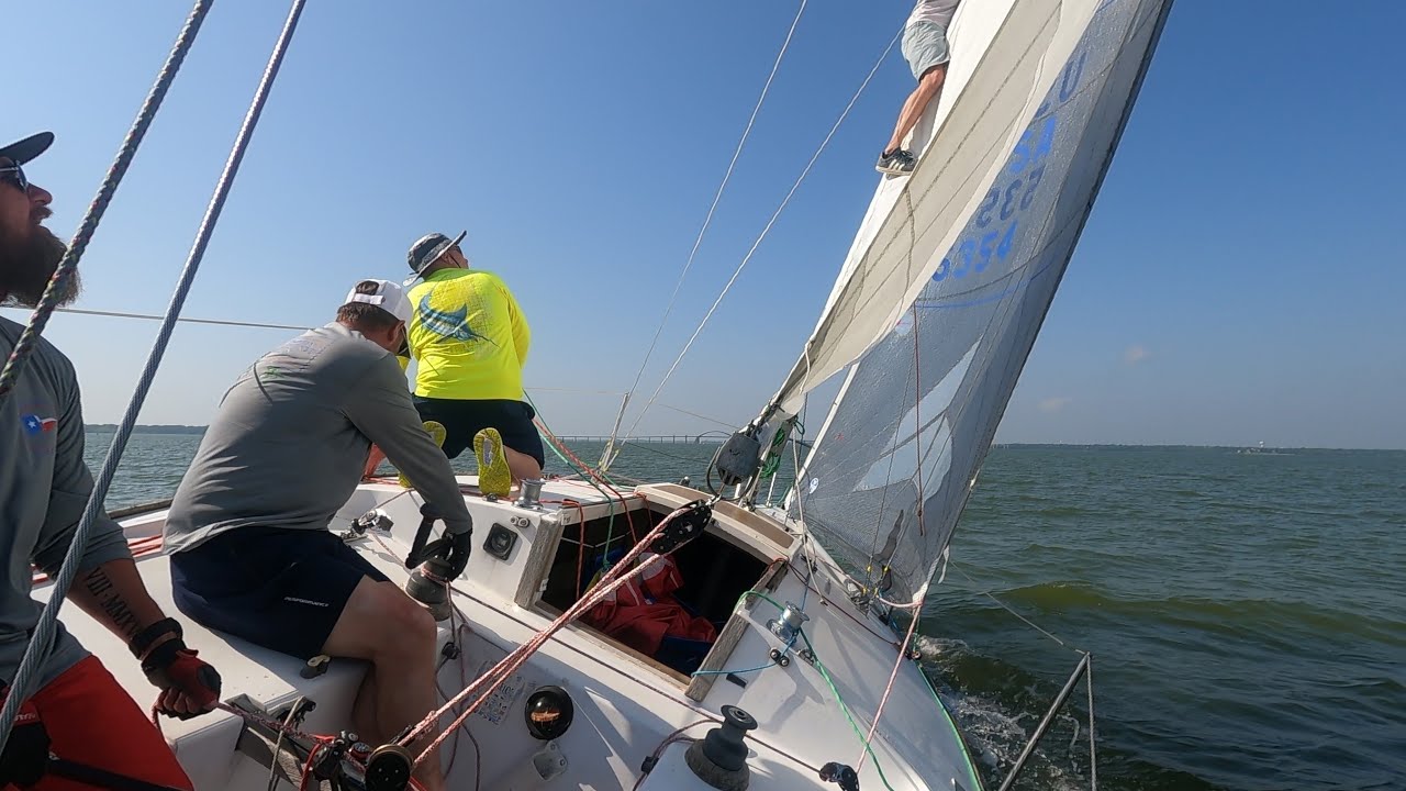 J24 sailboat mast climb in a race, full version. Do not try this at ...