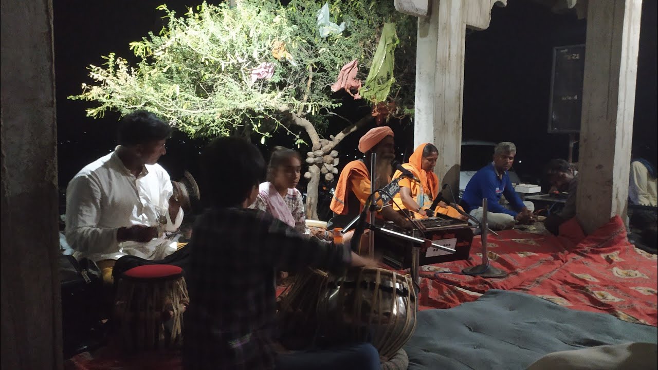 ganpati vandana || tame bhango mara daldani || bhajan santwani - YouTube