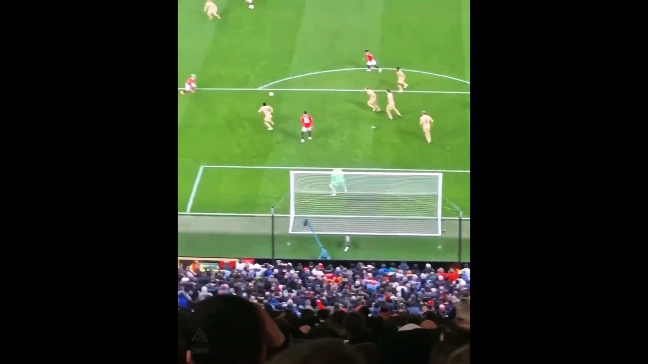 Brazilian Anthony goal from the stand.🥰Barcelona vs Manchester United.# ...