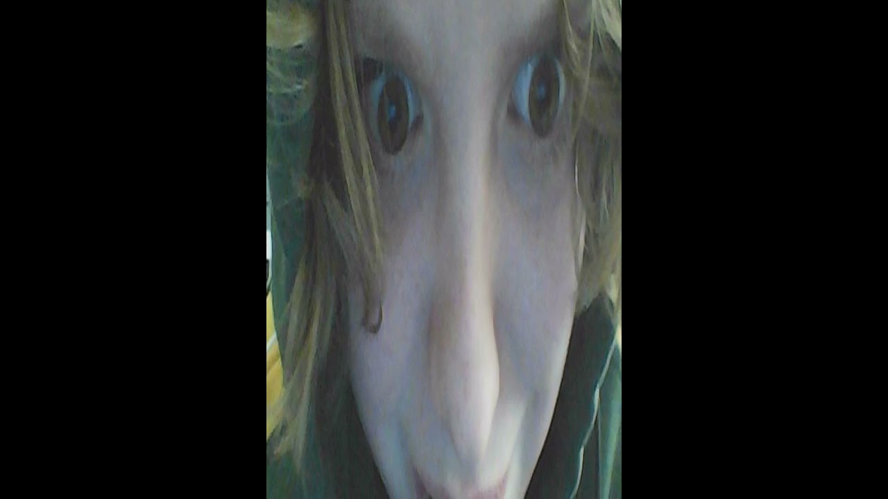 Studious Ass Foo - YouTube