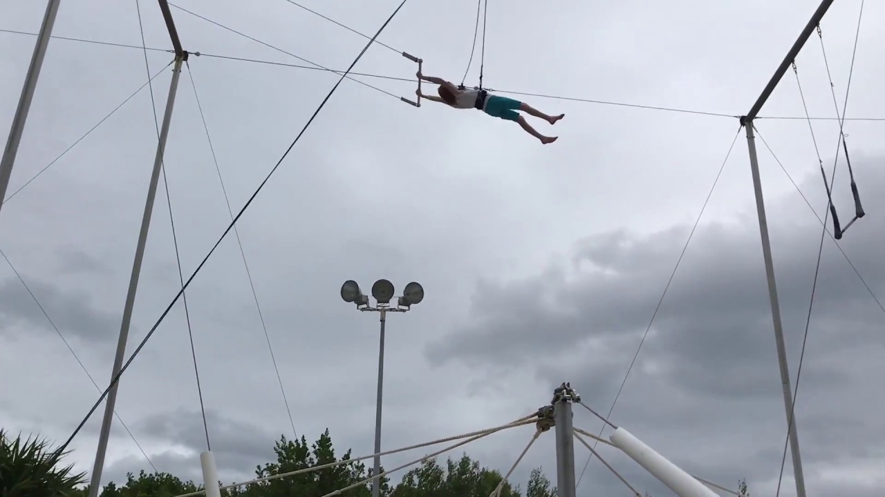 Club Med Trapeze Progression - YouTube