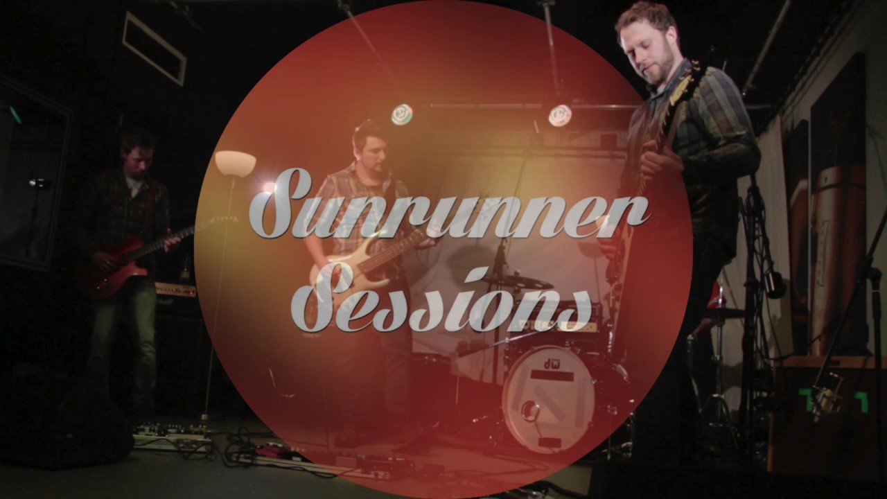 Constant Waves - "(I've Got Your Mum In A) Headlock" live at Sunrunner ...