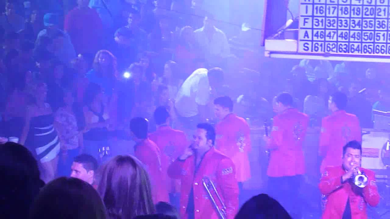 MS - 24 y Troca perrona Palenque Cd. Obregón - YouTube