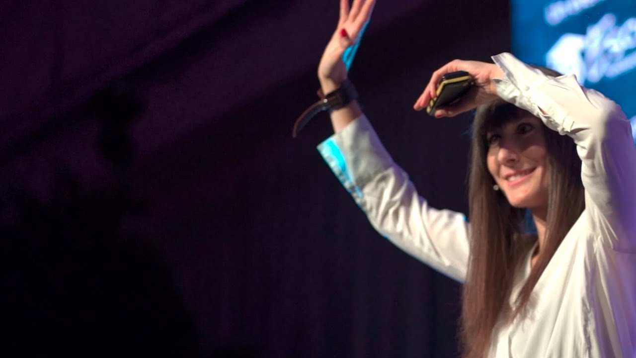 Ana Pedroche Mentora en Reinvención y Bienestar #longevidad - YouTube