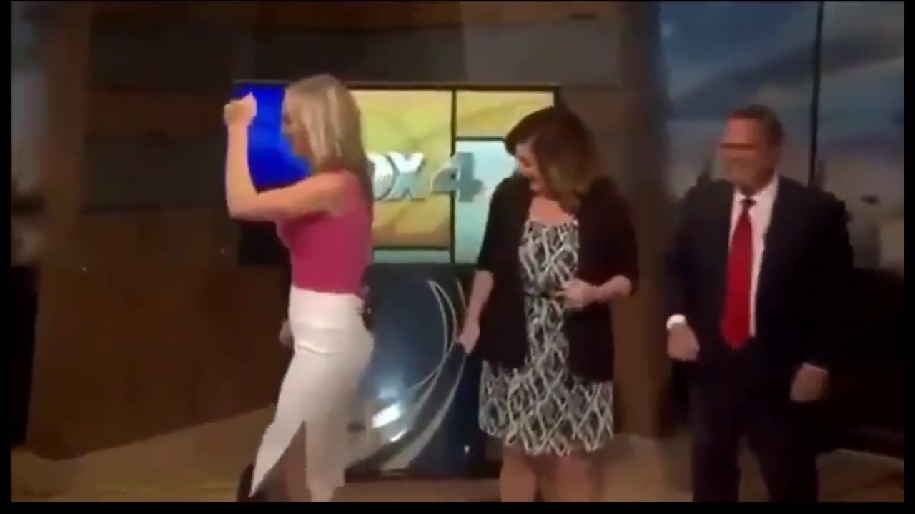 DANCING REPORTERS MEME!!! - YouTube