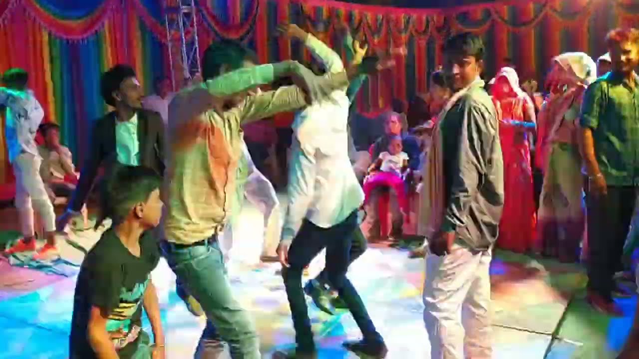 jila karoli ke thane me🤗|| dance 🌍🥀📽️ #dance #youtubeshorts # ...