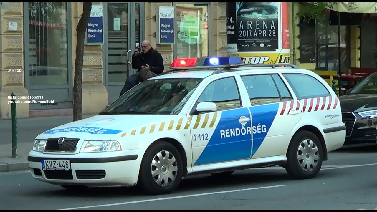Budapest police cruiser at a traffic stop | Budapest Rendőrség Skoda ...