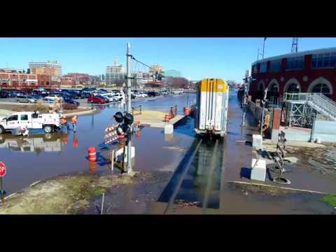 Trains Plowing Through Water - Davenport Flooding in 4K - YouTube