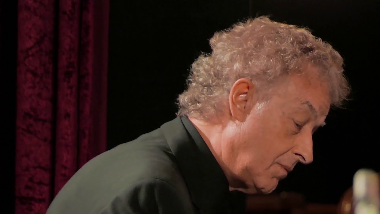 MAESTRO ALEX ZOGRAFOV - pianist, composer & music director - YouTube