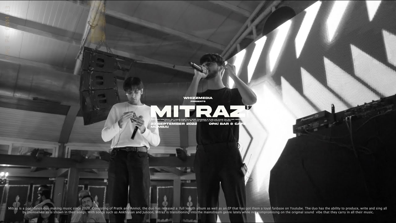 Akhiyaan - Mitraz Live Performance Mumbai | WhizzMedia - YouTube