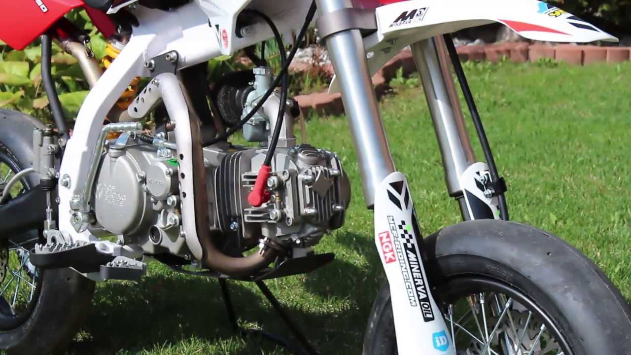 YCF Pilot SM150 2013 - YouTube