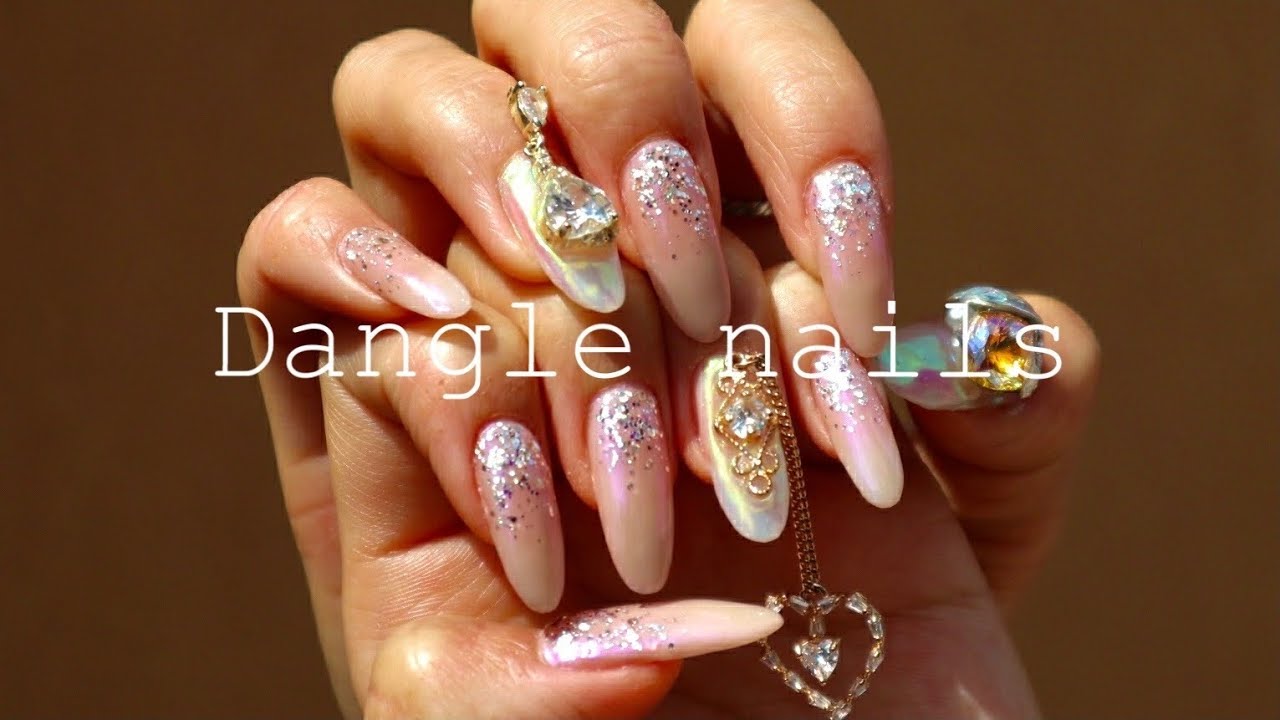 [셀프네일] 직접 만든 댕글파츠 네일하기 ♡ │ 팁연장 │파우더네일 │handmade dangle nails - YouTube
