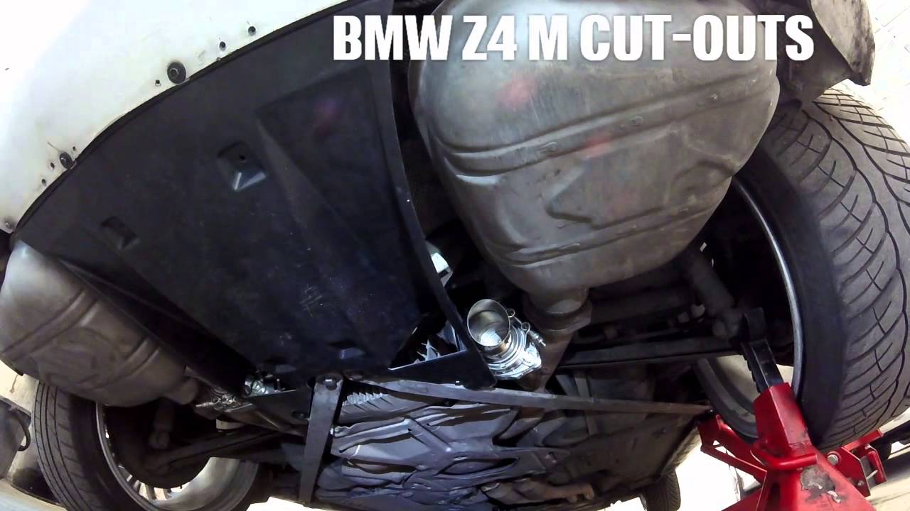 BMW Z4 M CUT-OUTS - YouTube