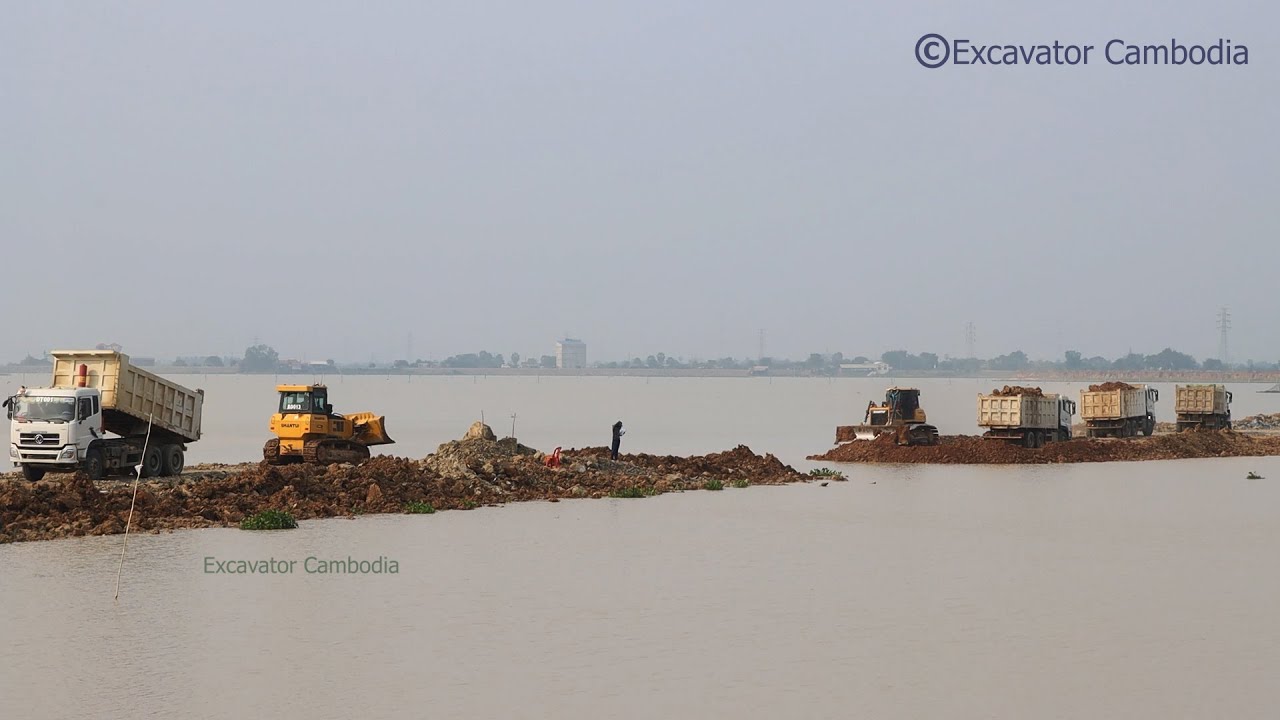 Amazing bulldozer use power to pushing dirt new road connecting ...