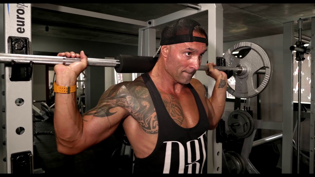 Jacek Jacak mobilny trener personalny - YouTube