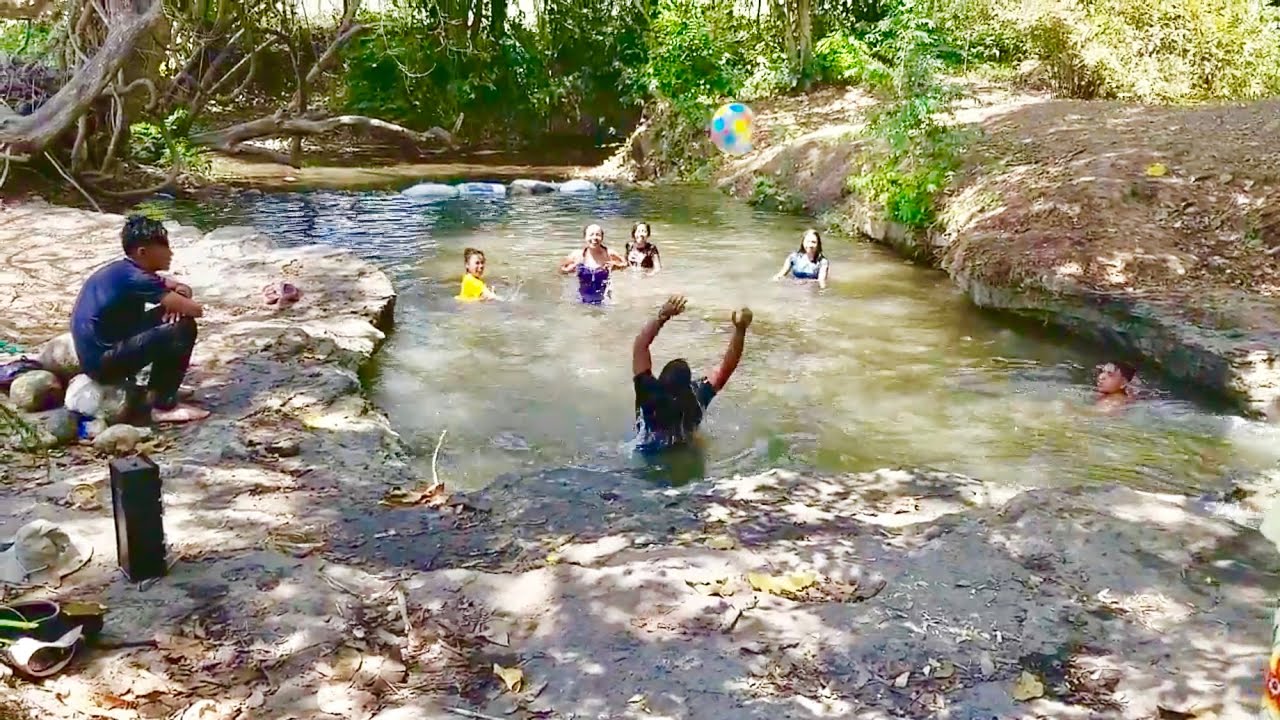 Este río solo existe en NUESTRA aldea | Una aventura en la naturaleza ...
