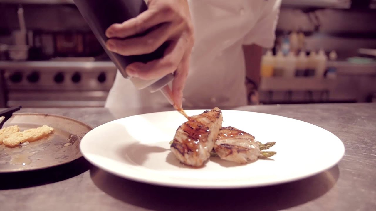 Nobu: Executive Chef Interview - Sean Tan - YouTube
