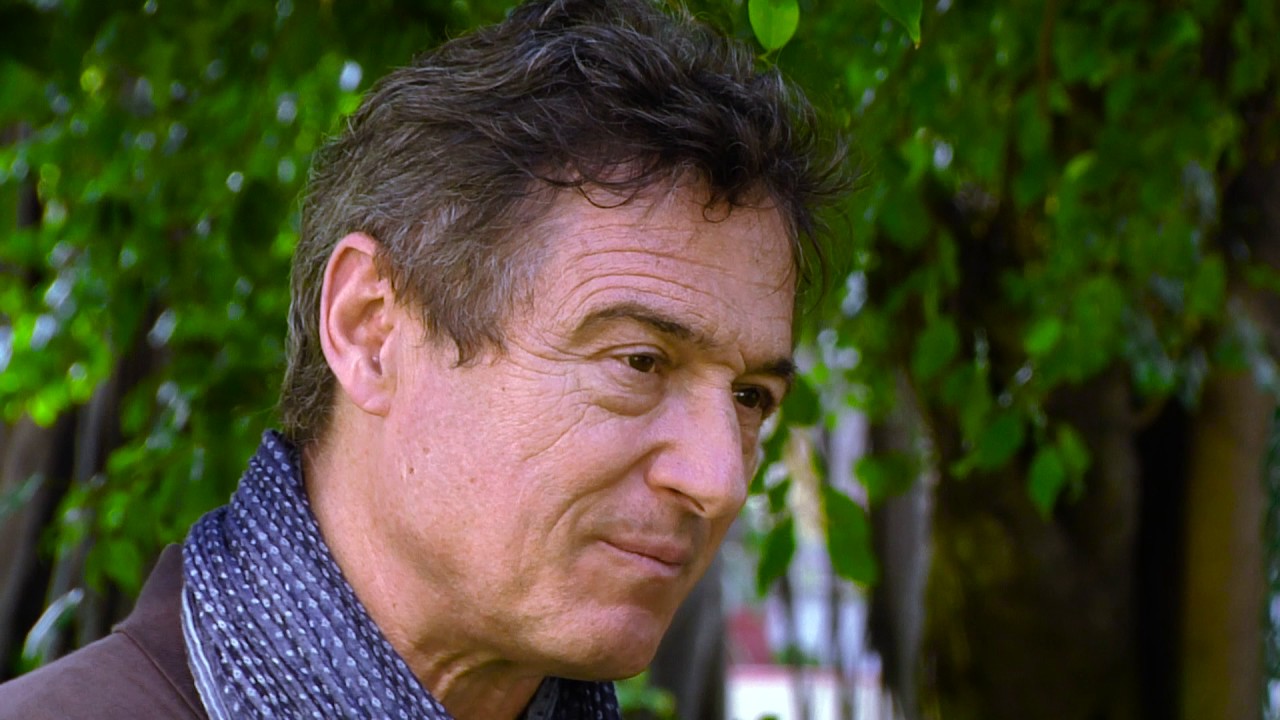 Cinemanatomy: Jean Perret - YouTube