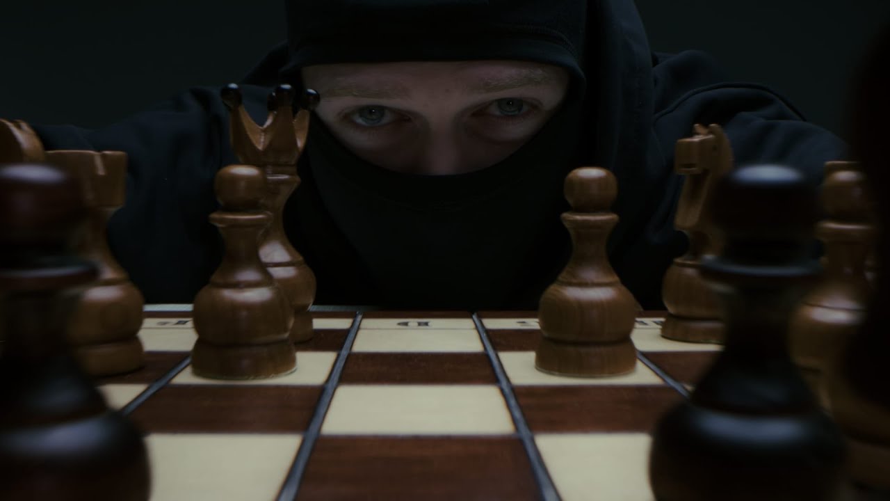 Bardal - Zugzwang (prod. FANTØM) - YouTube