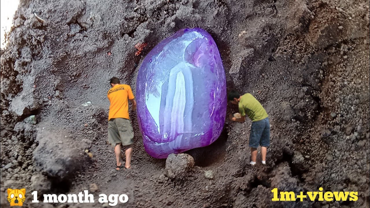 Amazing diamond mining ! I have never seen such a special gem ! Diamond ...