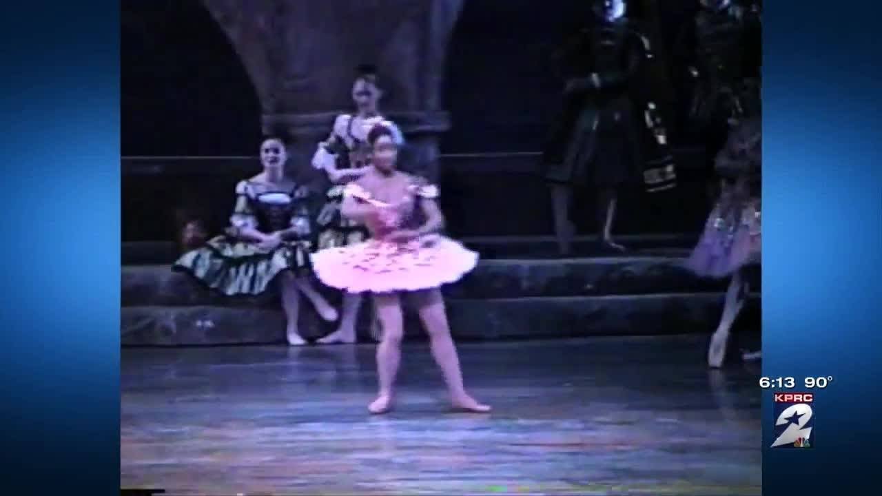 Houston ballerina honored at Smithsonian - YouTube