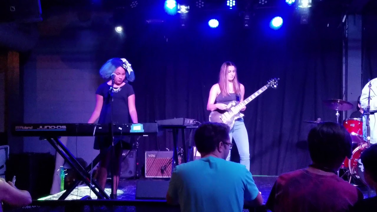 Summer Rocks 2 - YouTube