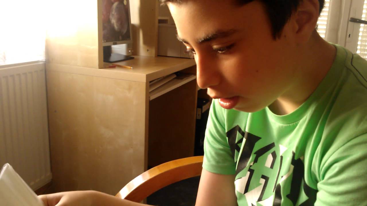 Autistic Boy is singing Turkish Pop Song - Music Autism - Burak K ...