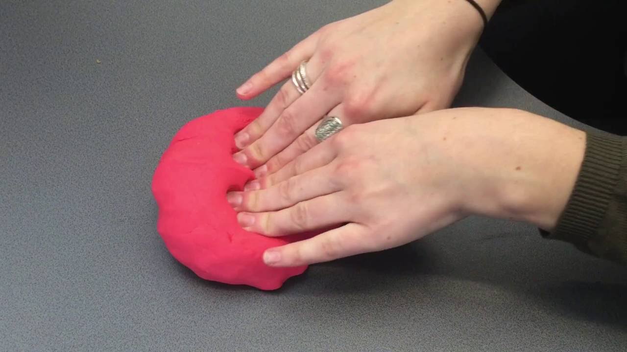push play dough - YouTube