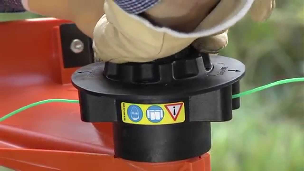 Montaža glave za košenje AutoCut C 5-2 - YouTube