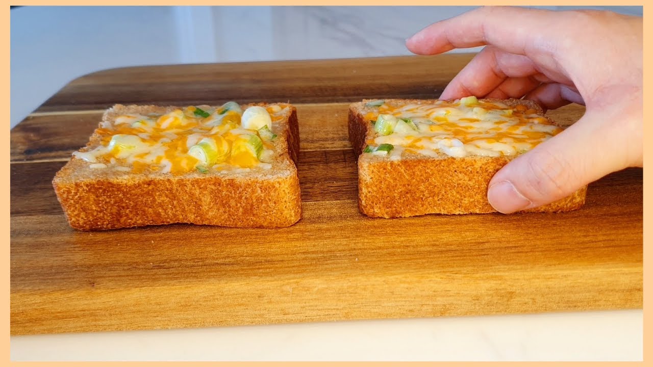 Super Easy Green Onion Butter Mayo Toast | Simple Recipe - YouTube