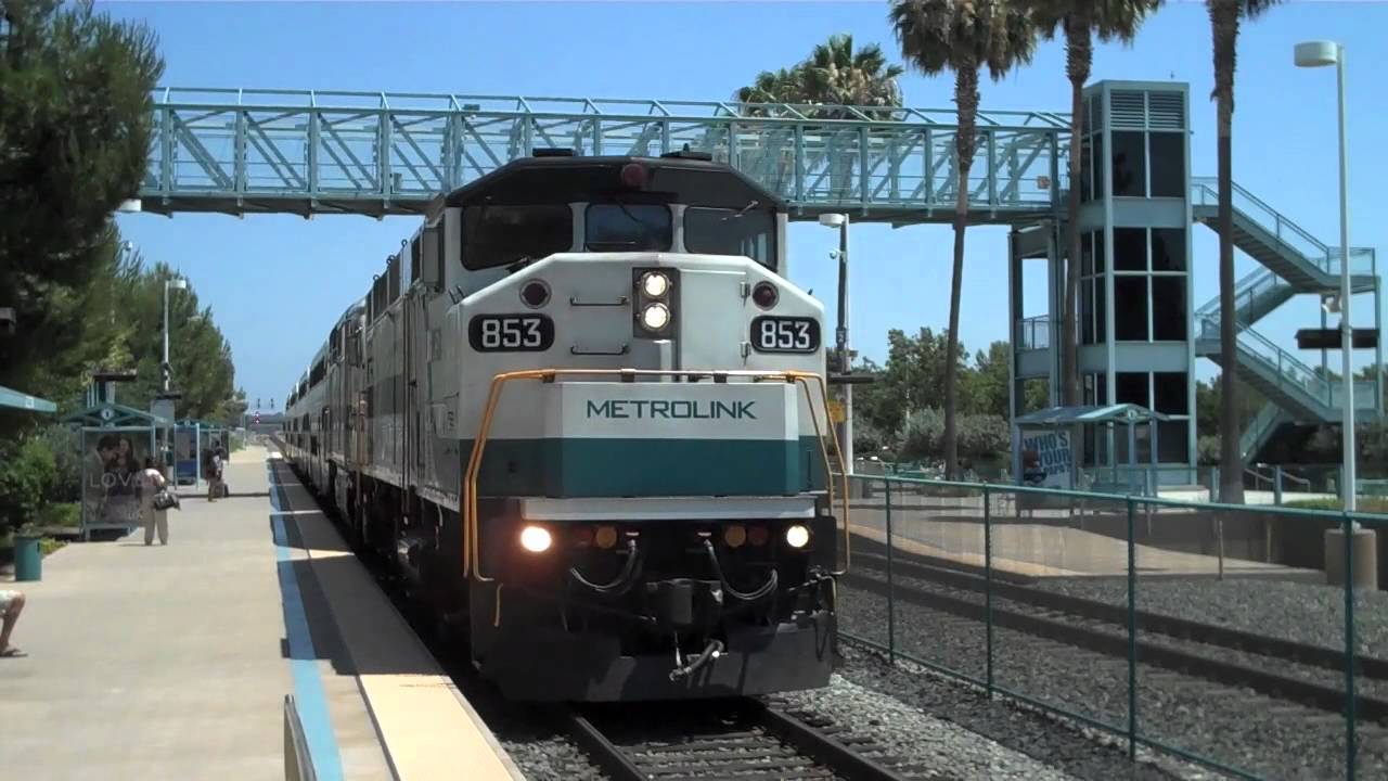 This Metrolink with F59PH 853 leading arrives and departs out of Irvine ...