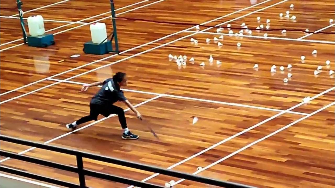 19/4/2022 Adam training dgn Coach Marcel - YouTube