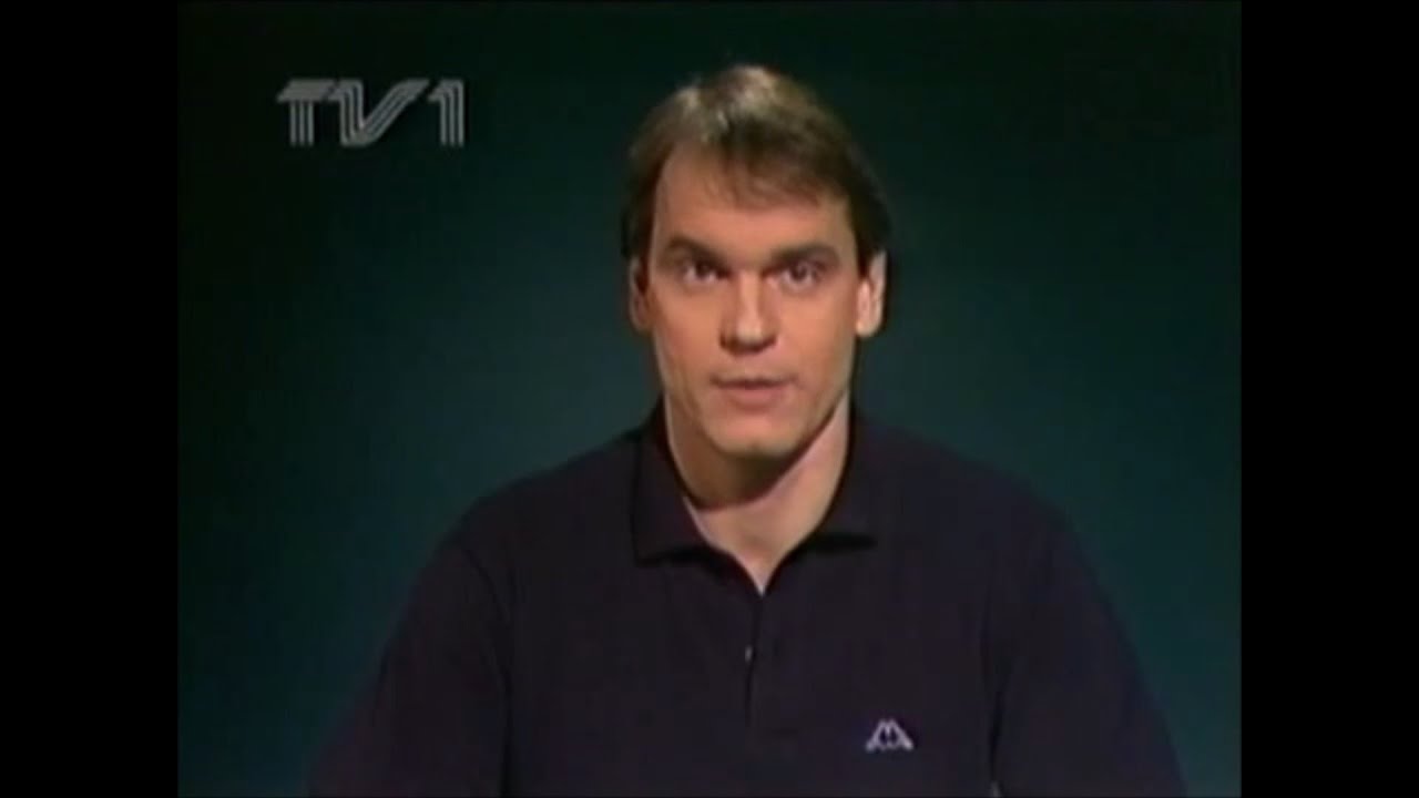 Halvfem-intro +TV1-hallåa Kenneth Lundin 1985-12-19 - YouTube
