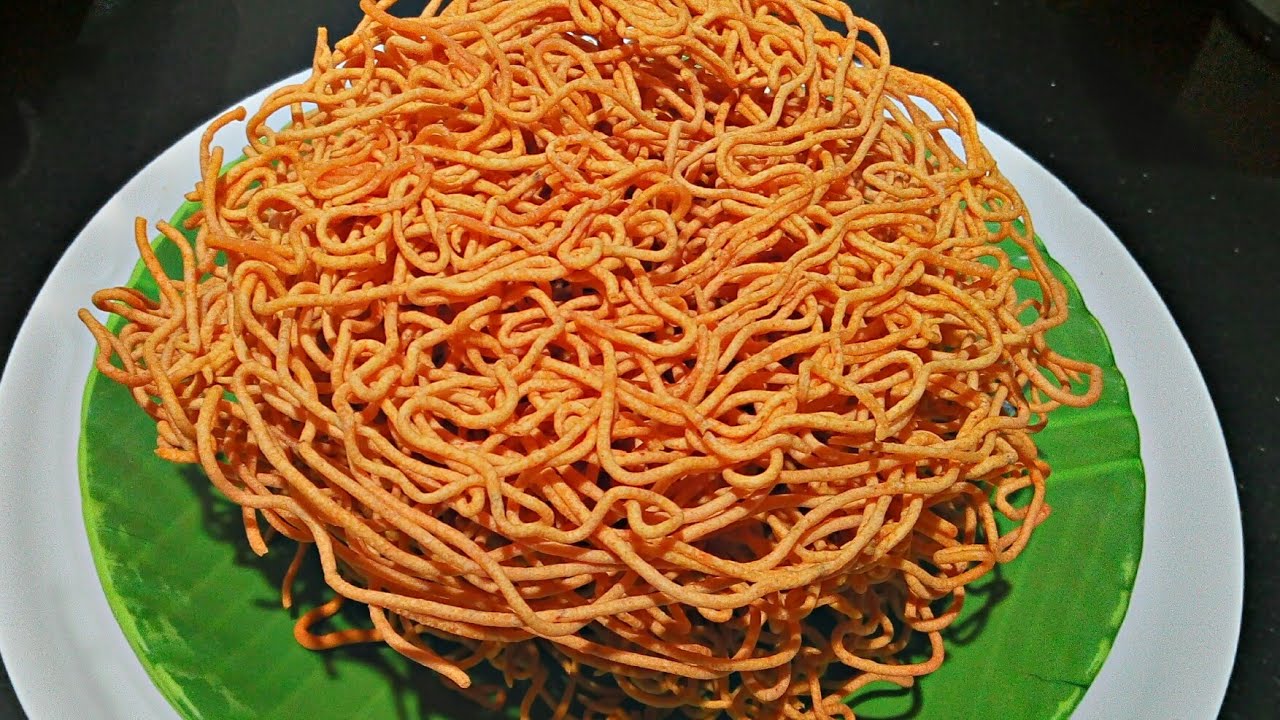 Kurkurit Tikhat Shev | कुरकुरीत तीखट शेव | Diwali Special Recipe In ...