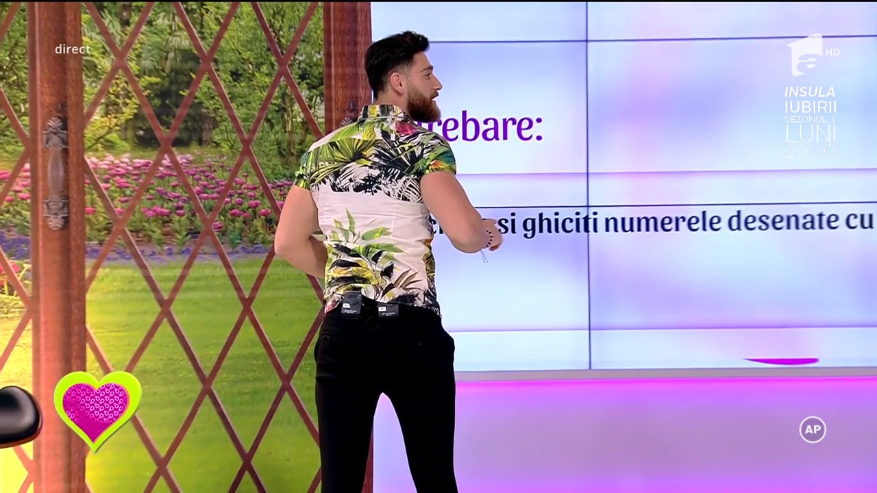 Moment super-HOT la 2k1! Robert Popescu deseneaza numere cu posteriorul - YouTube