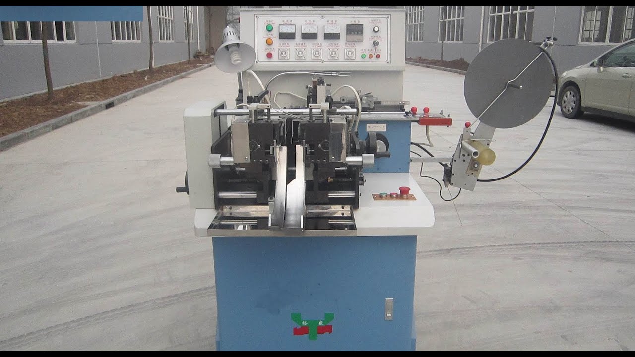 Automatic Label Cut and Fold Machine Operation Guide - YouTube
