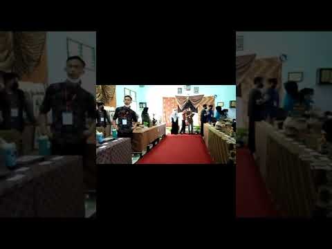 DOKUMENTASI PAMERAN SENI RUPA KELAS 9 SMP NEGERI 2 RAWALO 2021/2022