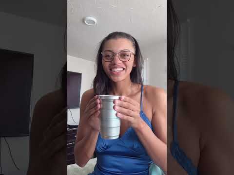 Burping live and farts #burping #burping #farting @girlsburping @burpworld #muscle 