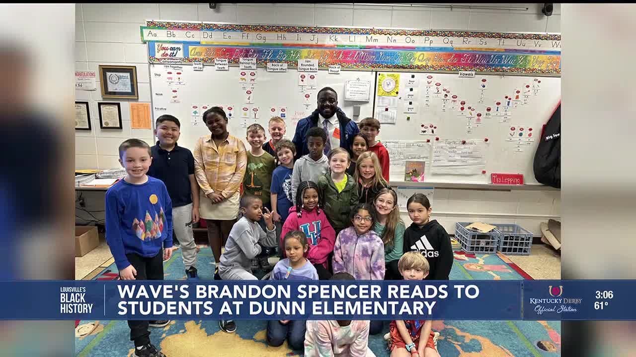 WAVE News reporter Brandon Spencer reads to students at Dunn Elementary School - YouTube