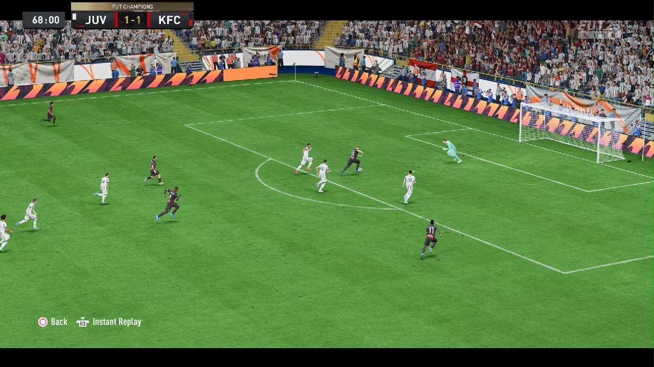 FIFA 23 BUG Crazy - YouTube